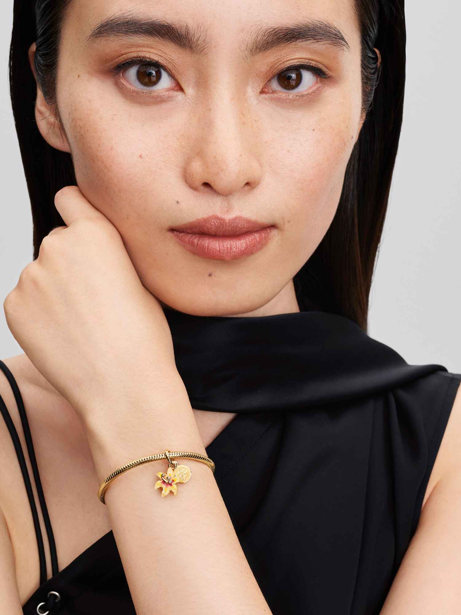 Create Your Own Custom Charm Bracelet | Pandora US