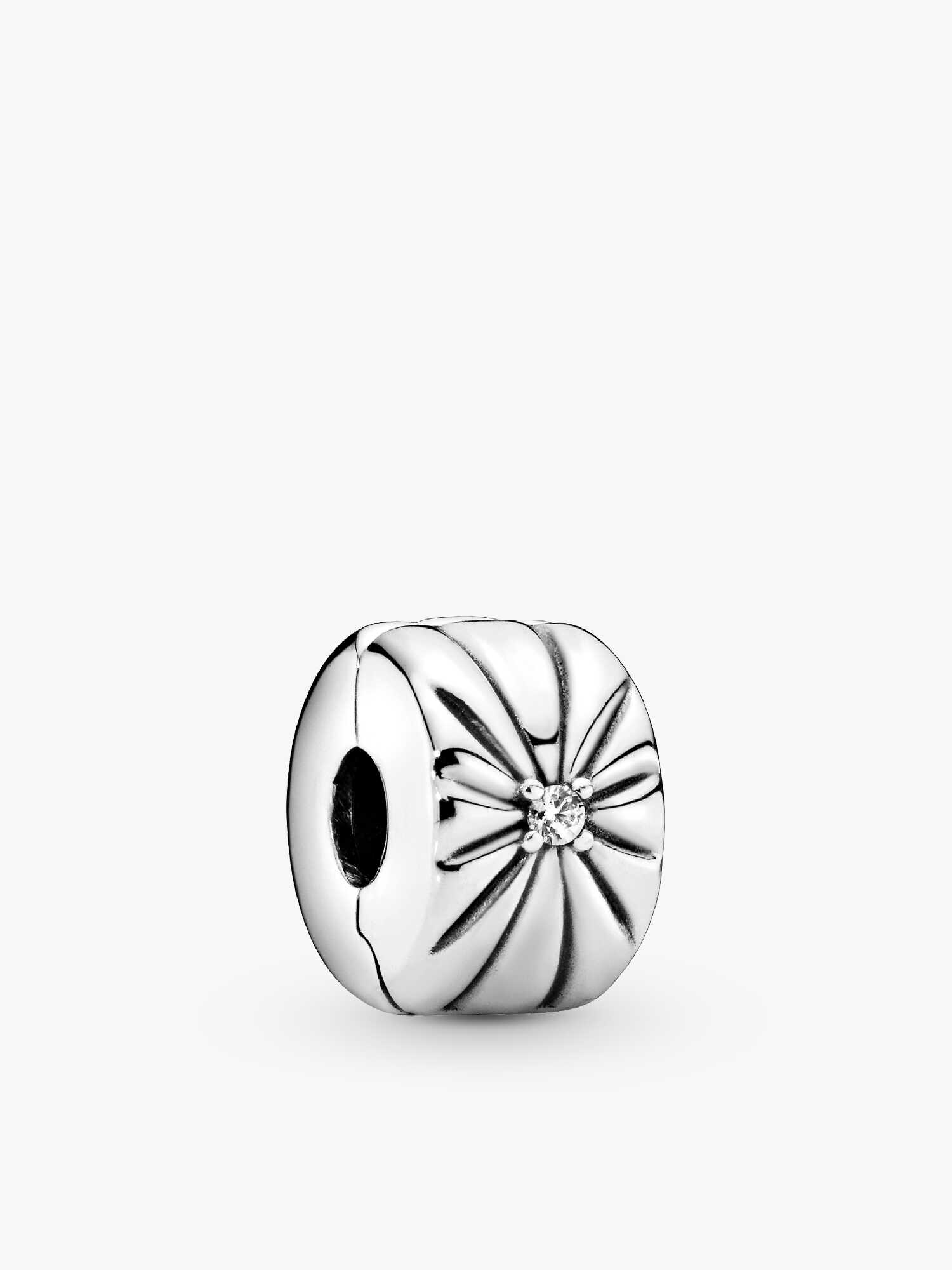 Clips and Safety Chains | Pandora Moments| Pandora US